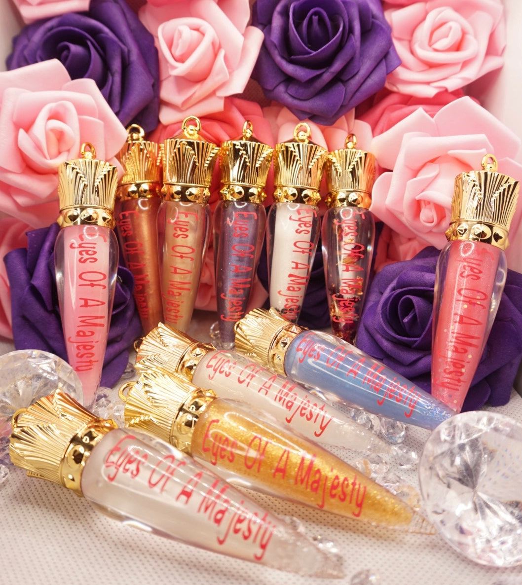 THE QUEEN COLLECTION – Eyes Of A Majesty Cosmetics